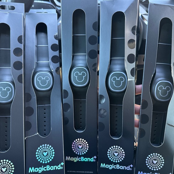 Disney | Wearables | Disney Magic Bands 2 In Black 5 Available Brand ...